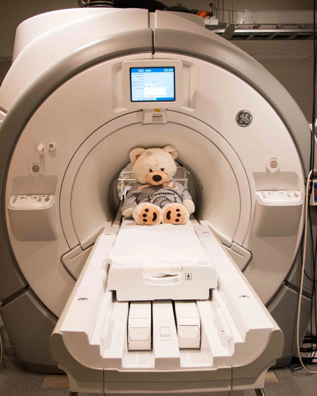 Adults with Autism or Asperger’s Syndrome | Brain Development Imaging Labs